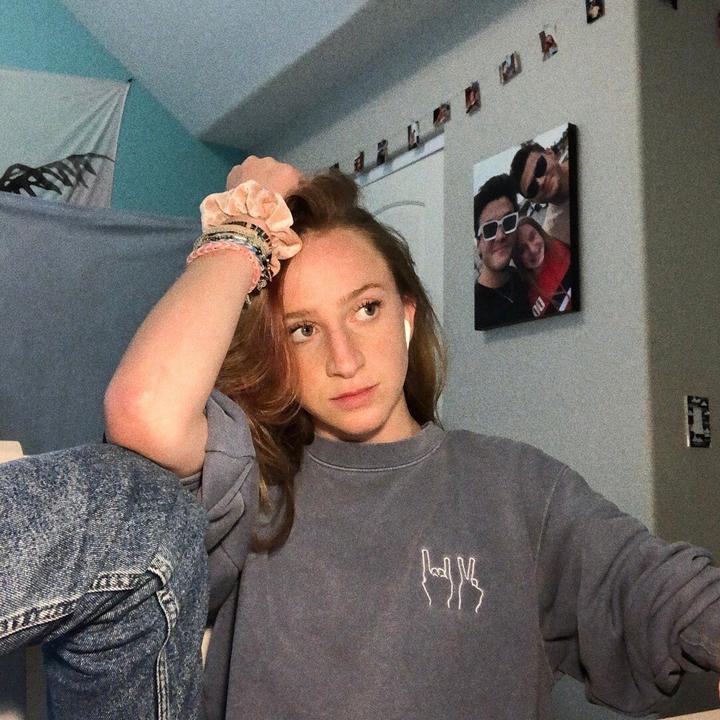 ava hand 💛💜 - @avahandTikTok Аналитика | Профиль, видео, хэштеги | Exolyt